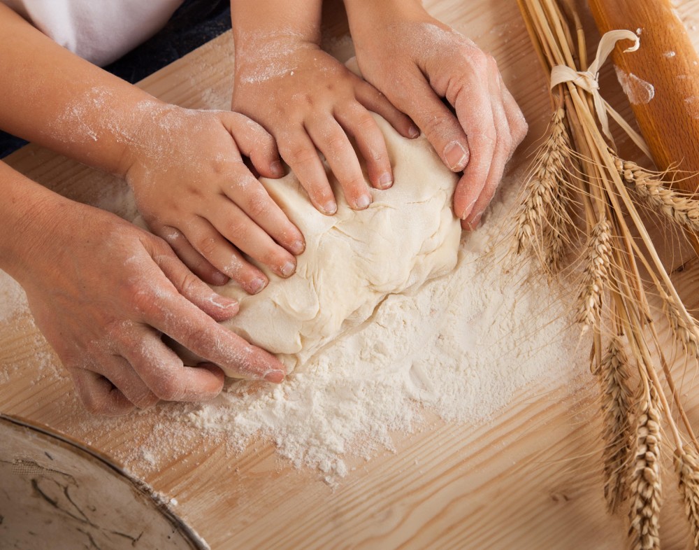 Family Pasta Making | Ithra